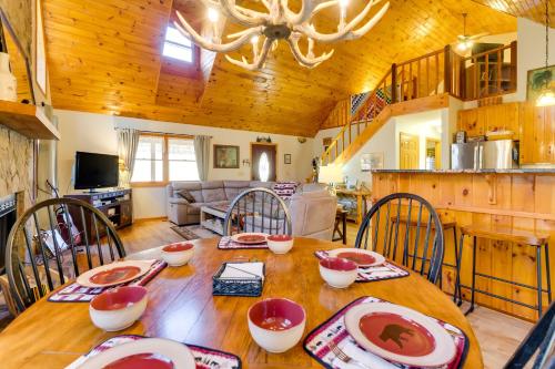 Smoky Mountain Cabin W/ Fire Pit: Hike & Fish! - Murphy, NC