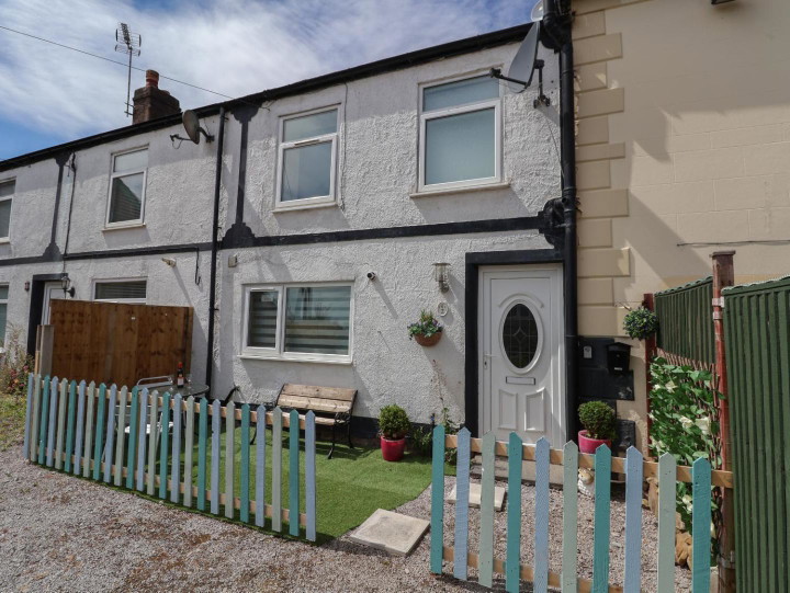 2 Stoneleigh Cottage - Wrexham