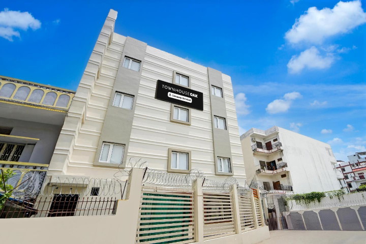 Super Townhouse Oak Banaras Central Railway Junction Formerly Sri Hari Inn - Varanasi