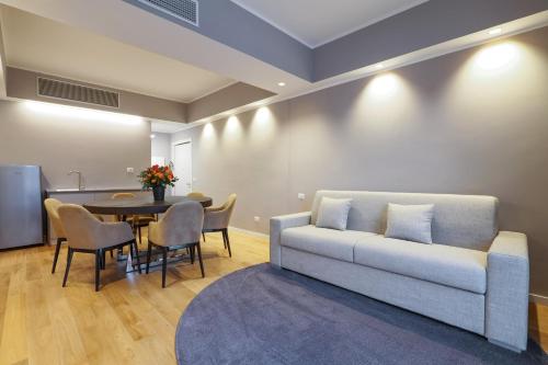 Prestige Boutique Aparthotel -Piazza Duomo - Milan