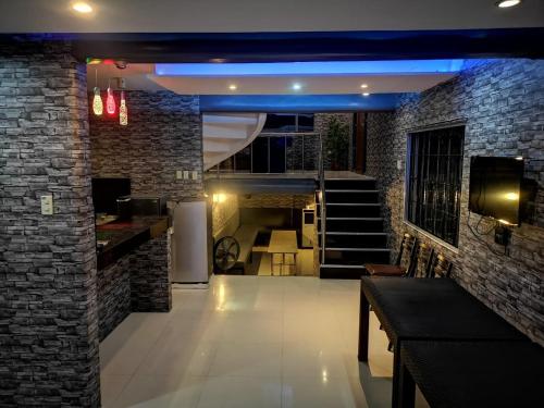 Mchanns Place - Taytay