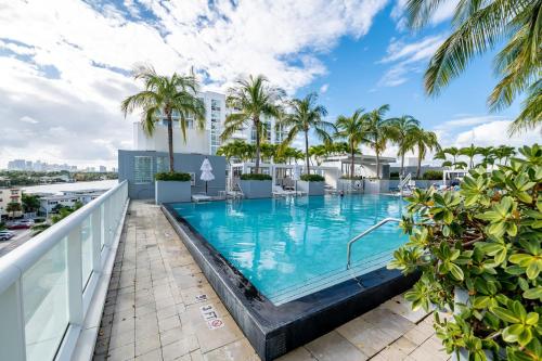 6th Floor, 2br - W Residences - Ocean And City Views - Fort Lauderdale