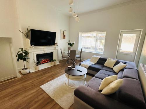 Serenity Escape - Sun&sand With Parking And Balcony - Bournemouth