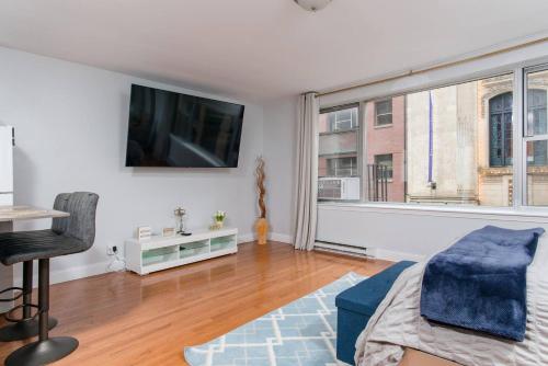 Downtown Boston Studio Central Location Famous Nightlife Chinatown With Bed Full Of Promises! - Everett, MA