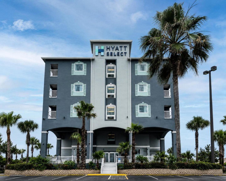 Hyatt Select Galveston – Beachfront - Galveston, TX
