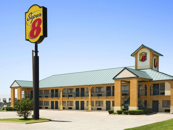 Super 8 By Wyndham Grand Prairie Southwest - 맨스필드