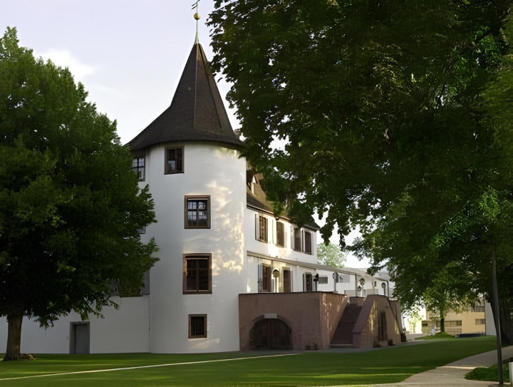 Hotel Im Schlosspark - Bâle