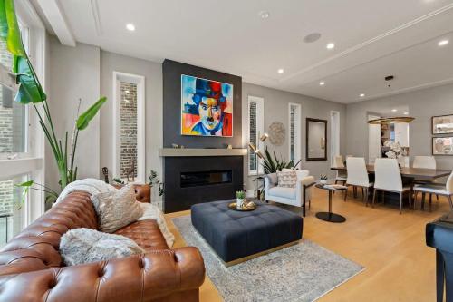 Stunning 5br Home In Heart Of Chicago With 2 Rooftops - Chicago
