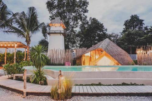 The Pattaya Glamper - Rayong