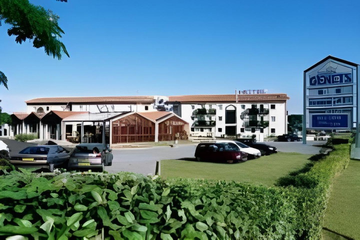 Hotel Les Genets - Restaurant Atea - Bayonne