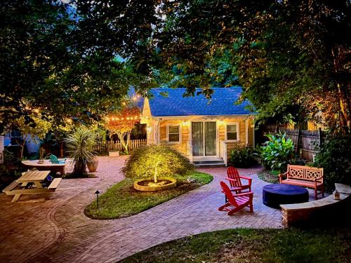 The Cozy Yellow Cottage In Dilworth - Charlotte, NC