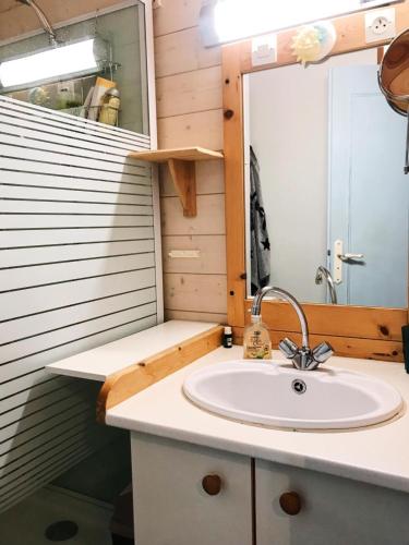 Chalet A Gassin Au Calme Sous Les Pins - Costa Azul