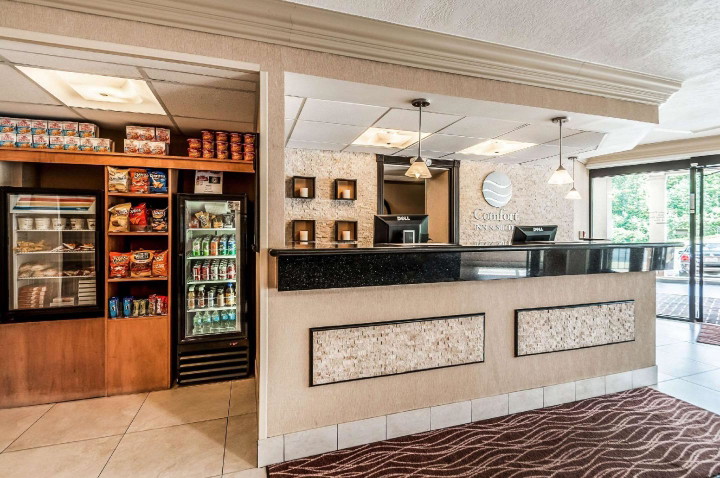 Comfort Inn & Suites Alexandria West - Occoquan, VA