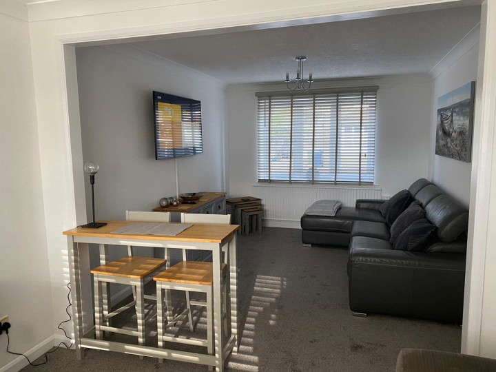 Riverside Park Ground Floor Apartment - St Neots - St Neots