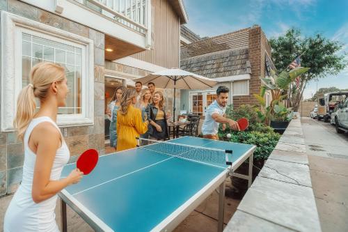 Awesome 3br 1 Block To Ocean Fast Wifi C1 - Newport Beach, CA