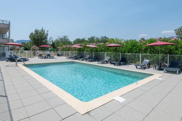 Comfort Aparthotel Cannes Mandelieu - Mandelieu-la-Napoule