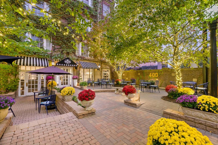 Best Western Plus Hawthorne Terrace Hotel - Chicago, IL