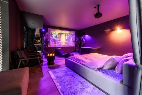 Jacuzzi Cinema Japandi 2 - 