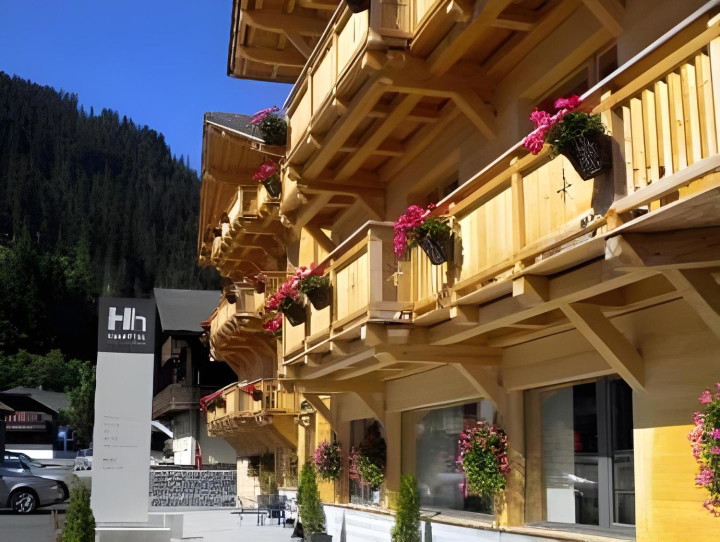 Helvetia Hotel - Châtel