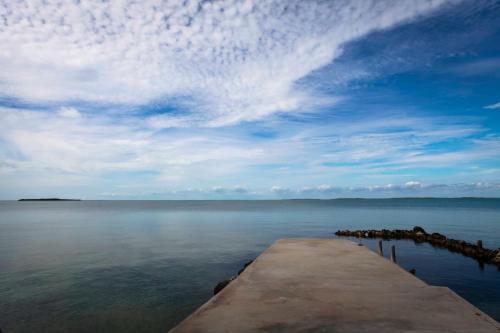 Bennetts Beach Estate - Islamorada, FL