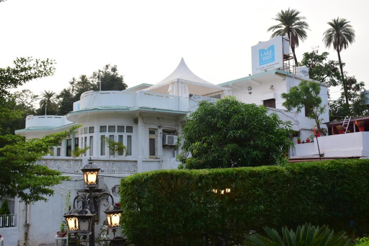Hotel Lake Inn - Mount Âbû