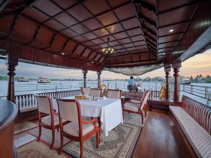 Sterling Luxury Houseboat, Alleppey - Alappuzha