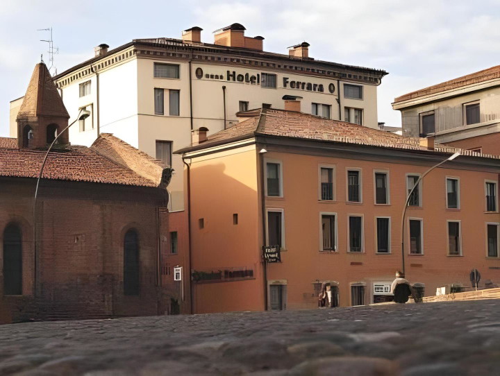 Casa D'este - Hotel Ferrara - Феррара