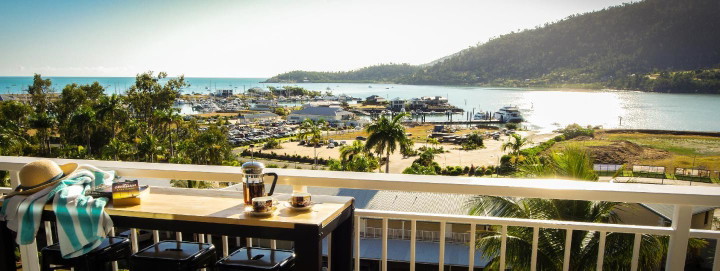 Coral Sea Vista Apartments - Airlie Beach