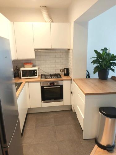 Beautiful 2 Bedroom Apartment In Place Flagey Bxl - Brüssel Region