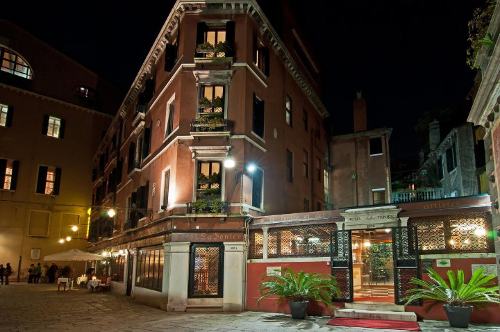 Hotel La Fenice Et Des Artistes - Venezia