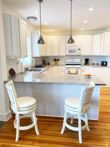 Stunning Sea Bright Home, 1 Block To Beach! - Long Branch, NJ