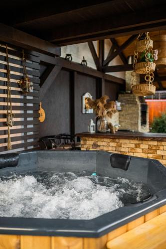 Hanul Anei Studios And Apartments Brasov Transylvania - Brașov, Rumanía