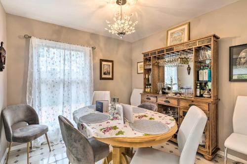 Cute East Hampton Cottage W/ Patio - Walk To Beach - The Hamptons, NY