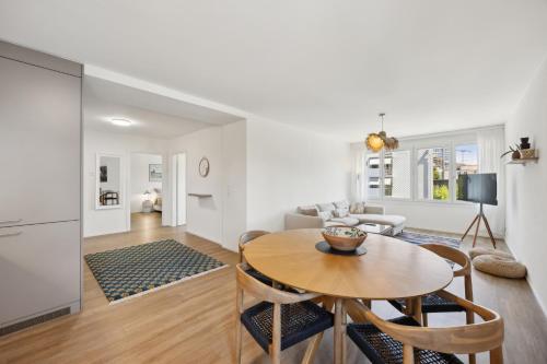 Up&great Apartments - Chic Urban Homes - Zürich