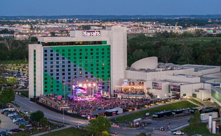 Harrah's Council Bluffs Hotel & Casino - A Caesars Rewards Destination - Council Bluffs, IA
