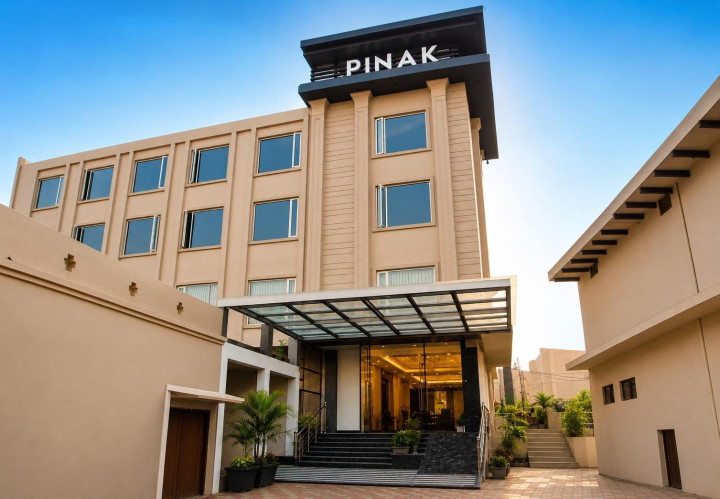Pinak Hotel - Varanasi