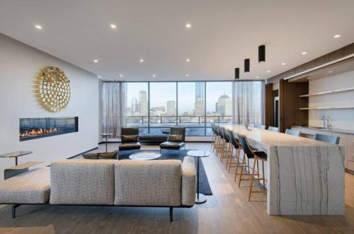 Family Friendly South End Suite - Back Bay - Boston
