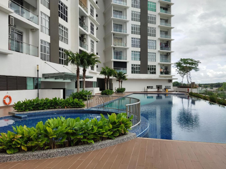 A190 Kulai D'putra Suites 2r6p Near Airport/jpo - Kulai