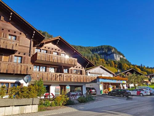 Apartment Chalet Burgfeld By Interhome - Sigriswil
