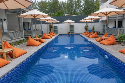 Hu'u Beach Front Hotel - Gili Islands