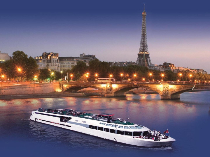 Vip Paris Yacht Hotel - París