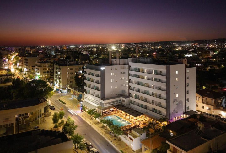 Pefkos City Hotel - Limassol