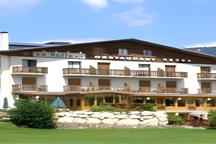 Hotel Restaurant La Buffe - Lans-en-Vercors