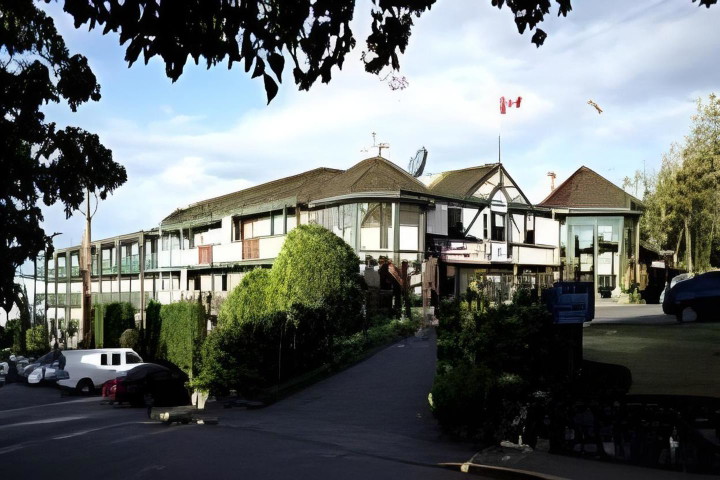 Days Inn By Wyndham Victoria Uptown - 維多利亞