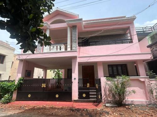 Plushstays Service Apartment - Madurai