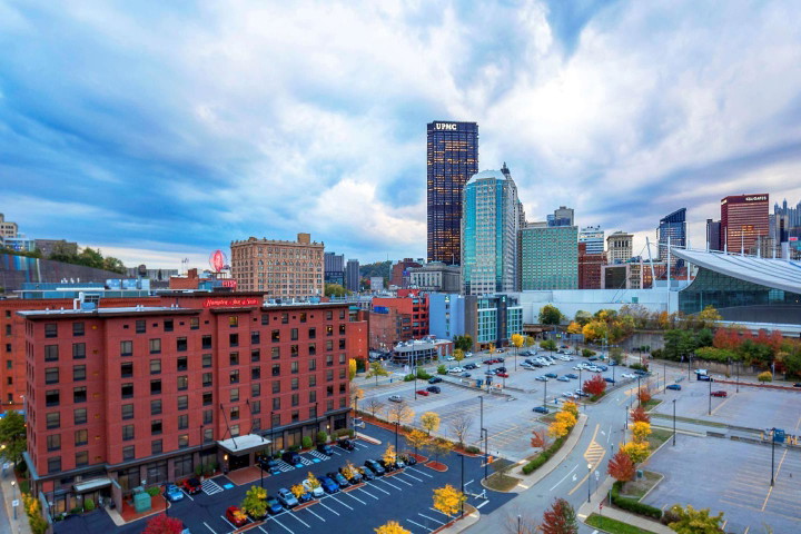 Hampton Inn & Suites Pittsburgh-downtown - Pittsburgh