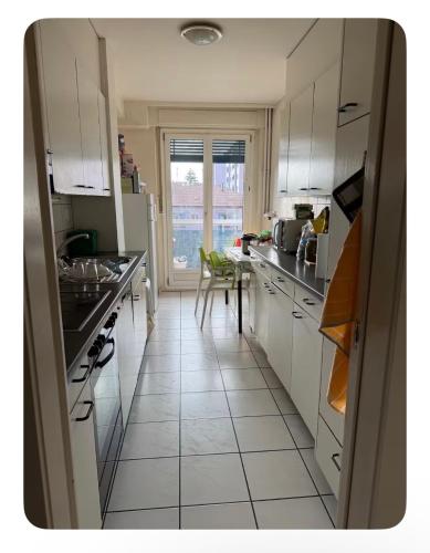 Chambre Meublee Dans Appartement Familial - 