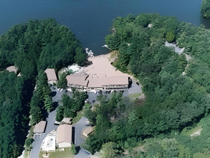 Sunset Bay Resort & Suites - Mississippi