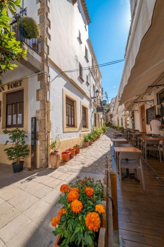 P&r Hostals Can Tort - Catalonia