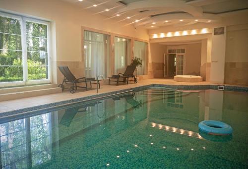 Luxury Villa Indoor Pool Warsaw - Warsaw